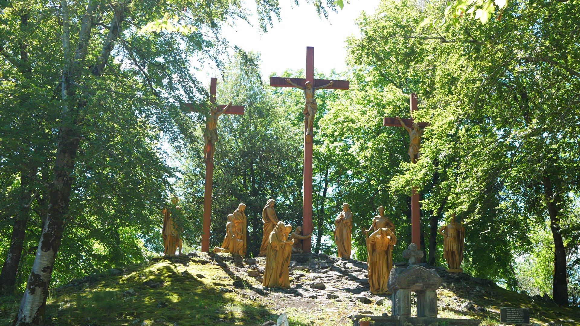 LE CHEMIN DE CROIX DES ESPELUGUES LOURDES | Les Pyrenées
