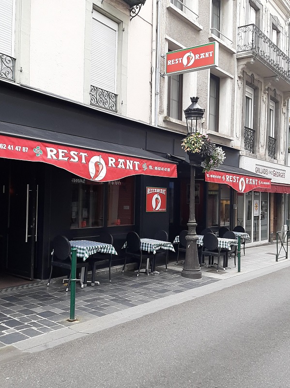 RESTAURANT AU PIMENT ROUGE | Les Pyrenées