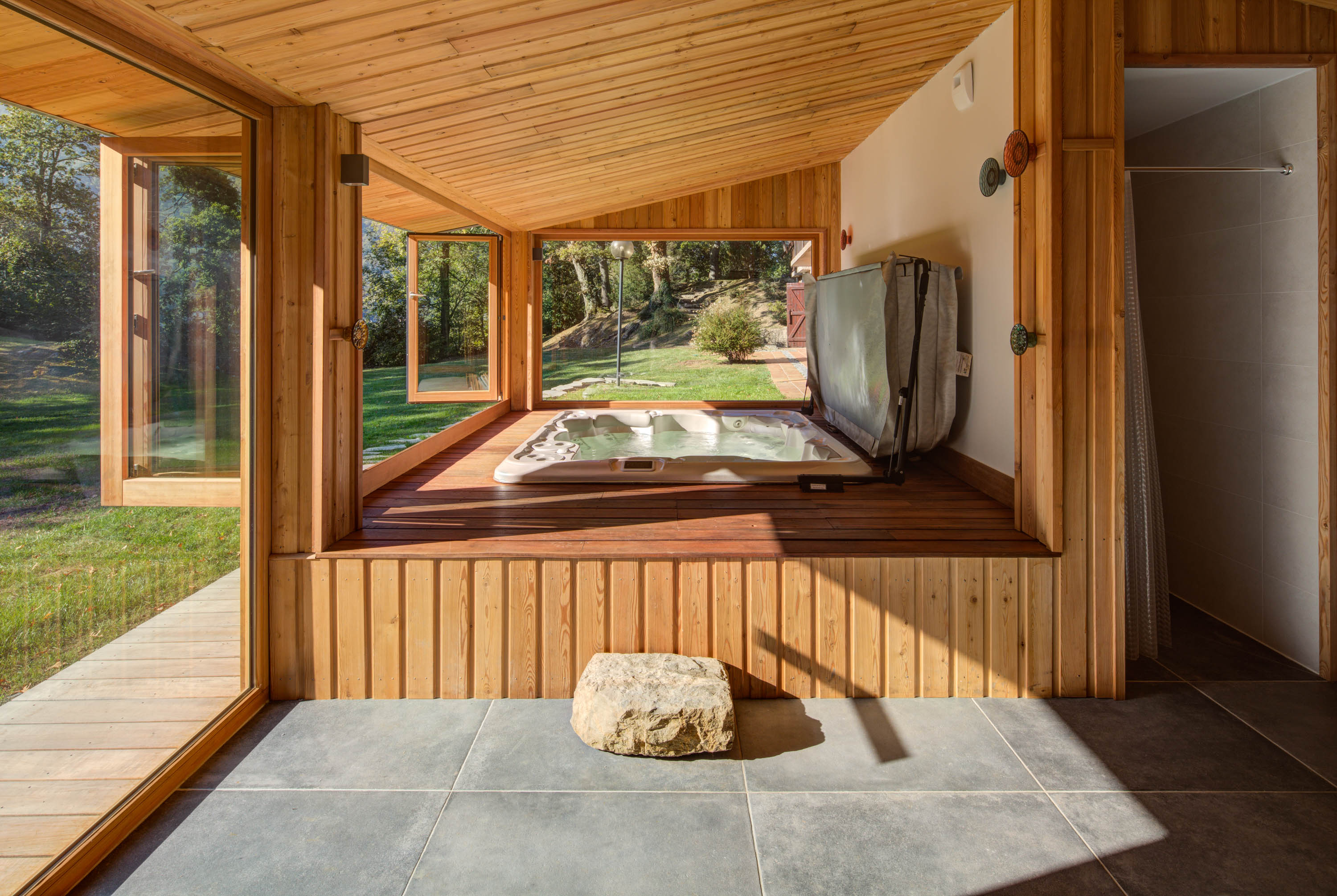 Le Rocher BEOST | Les Pyrenées