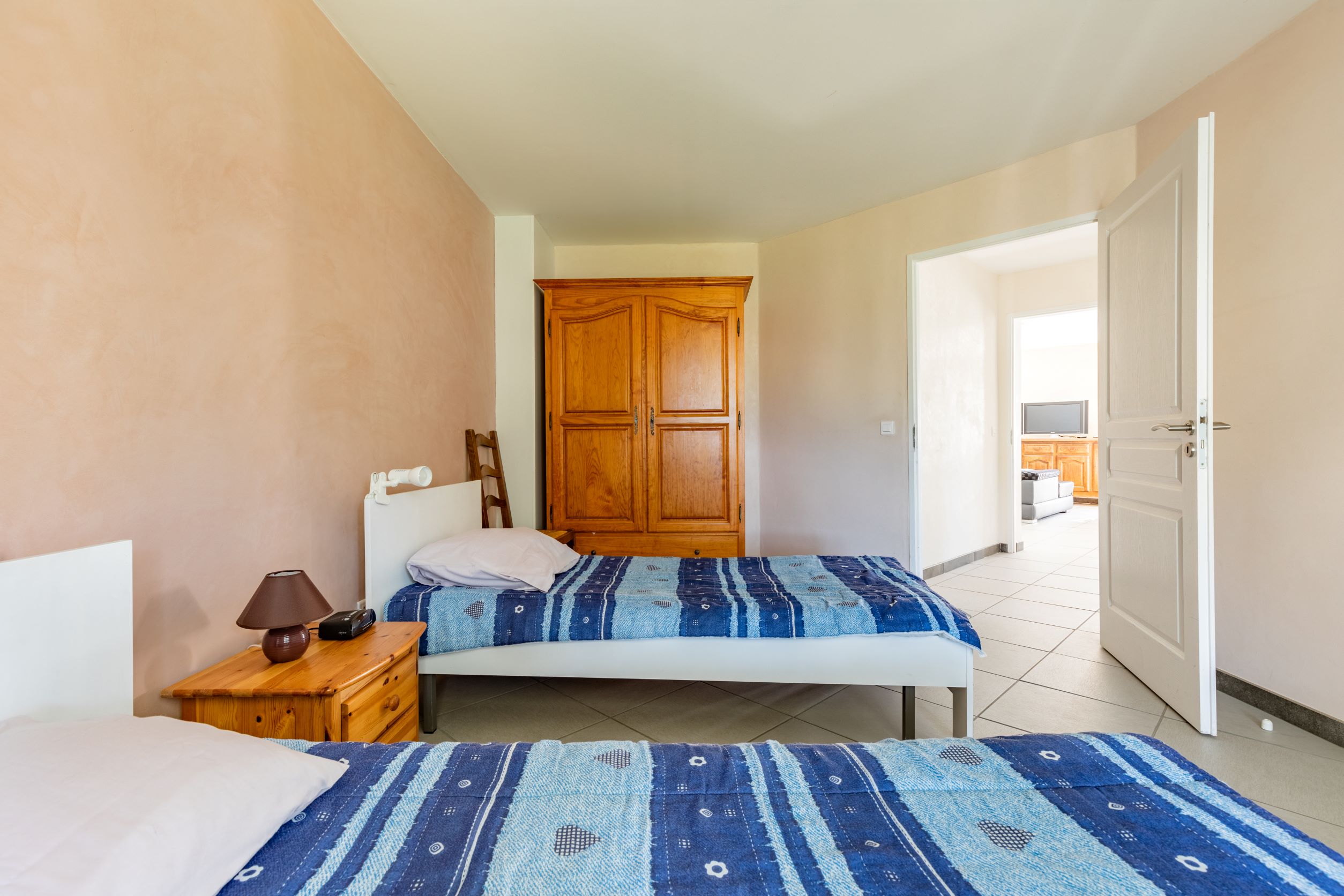 Madame Maryse HARISTOUY ARETTE | Les Pyrenées